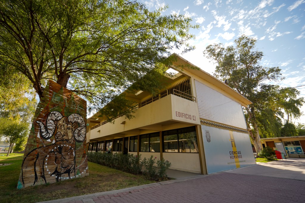 Facultad de Ciencias Humanas